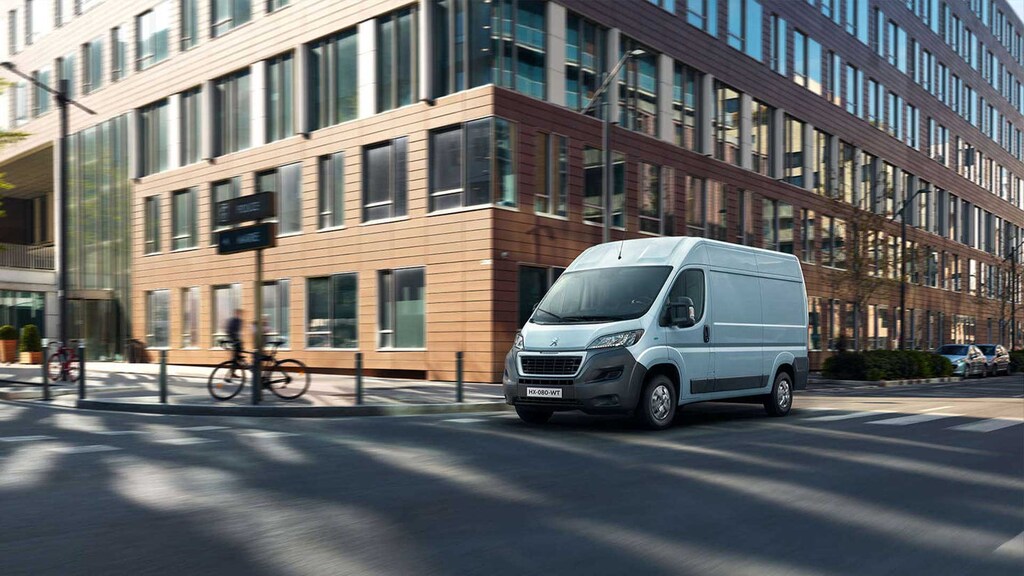 Peugeot Boxer | Stor og rummelig varebil